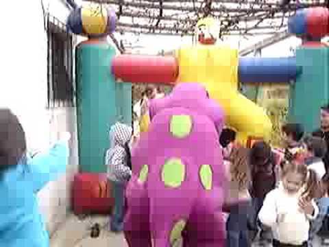 barney - YouTube