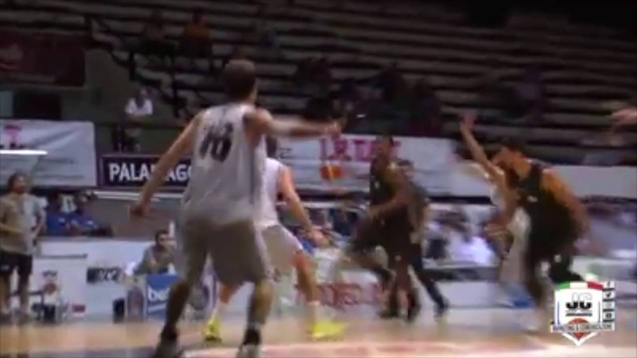 Josh Bostic - JuveCaserta - Preseason - YouTube