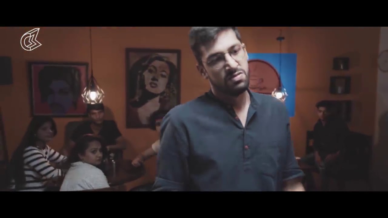 Girlfriend vs boyfriend rap battle.. - YouTube