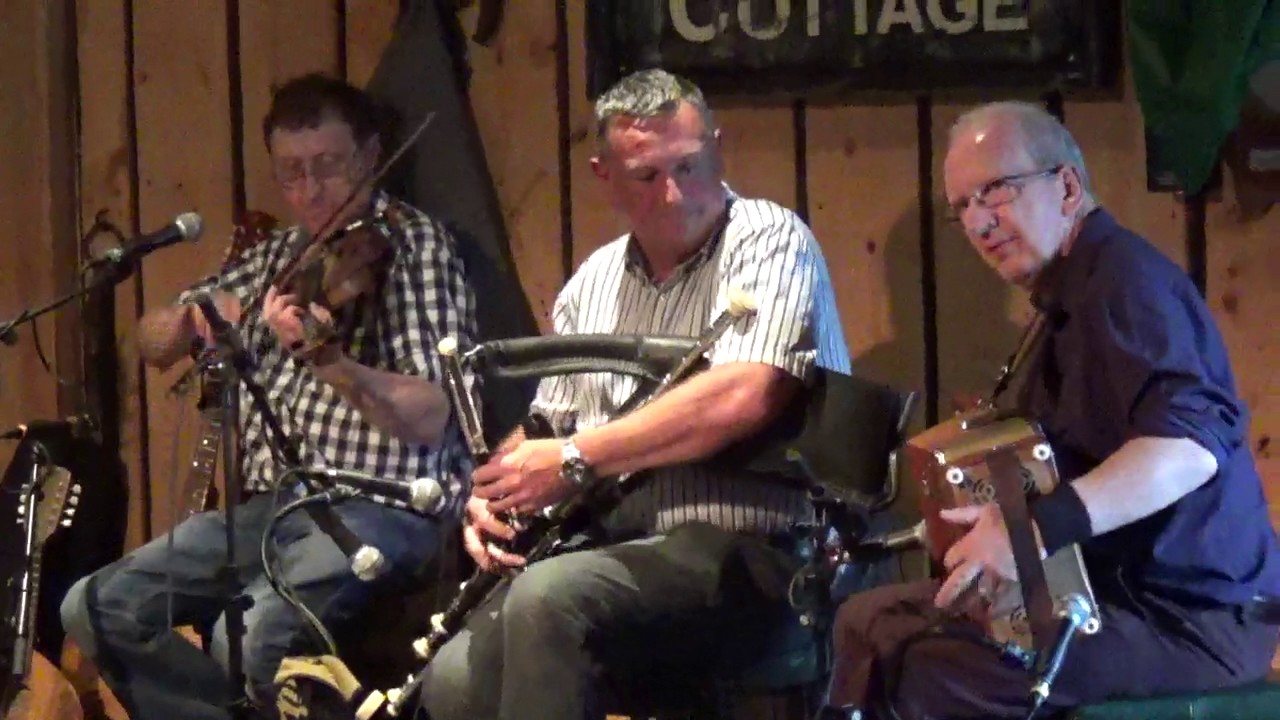 Fiddle, Pipes, and Box: Lively Irish Traditional Music at Kate Kearney ...