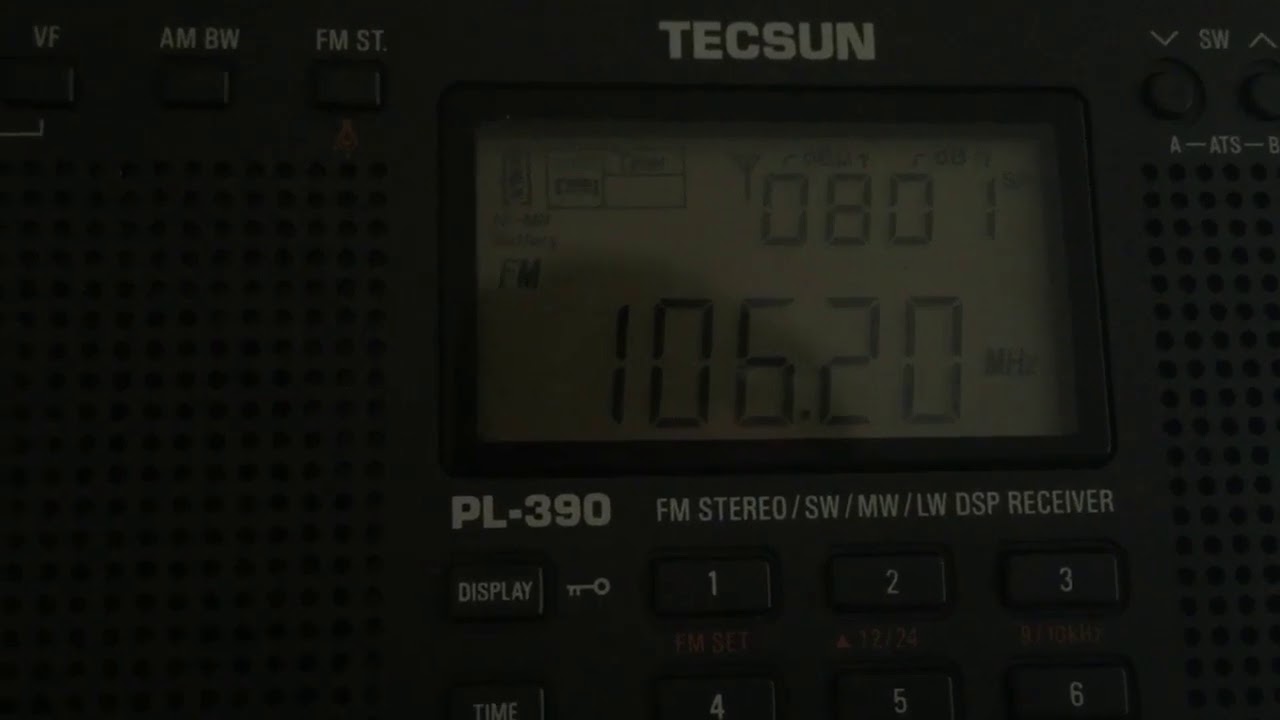 106.2 Humm FM Auckland into Sydney [extreme tropo] - YouTube