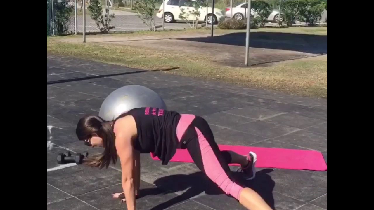 Plank Jack burpee - YouTube