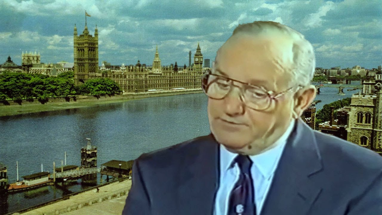 The Leonard Nipper Read Story. (Part 7) - YouTube