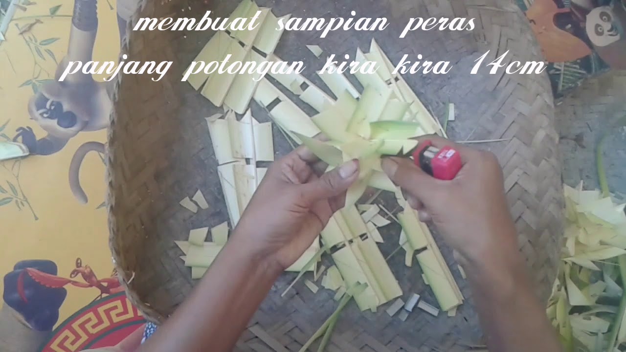 Membuat sampian peras - YouTube