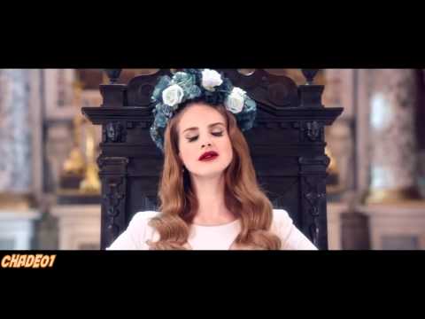 Lana Del Rey Farts LIVE