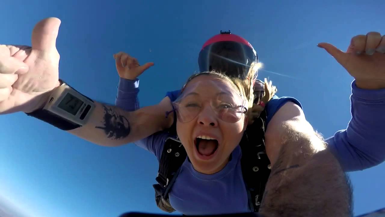 Delaney Brey's Dallas Skydive Center Adventure - YouTube