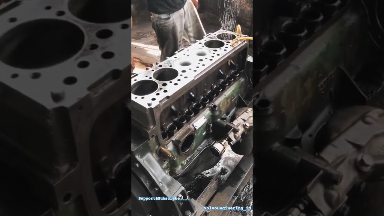 Overhaul Engine Mercy Bagong 😎🚧 ..#mercybagong #mercedes #dumptruck # ...