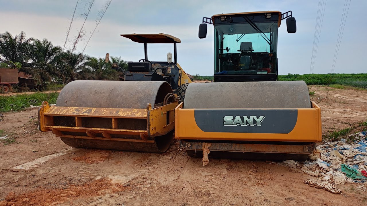 Melihat Compactor Sany Dan Compactor Sakai Berdampingan - YouTube