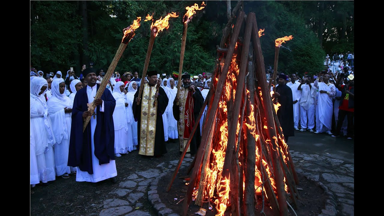 የደብረ ታቦር(ቡሄ) በአል አከባበር Debre Tabor Holiday ceremony - YouTube