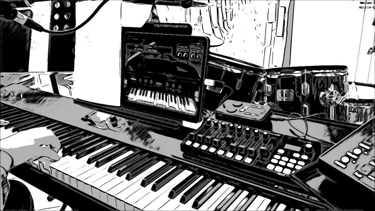 KORG “Module Pro” PianoPad Sound - YouTube