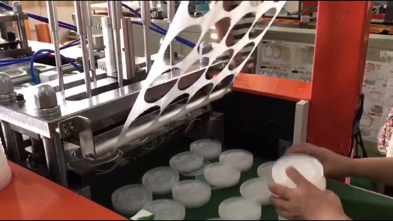 Plastic Lid Making Machine Making HIPS LID - YouTube