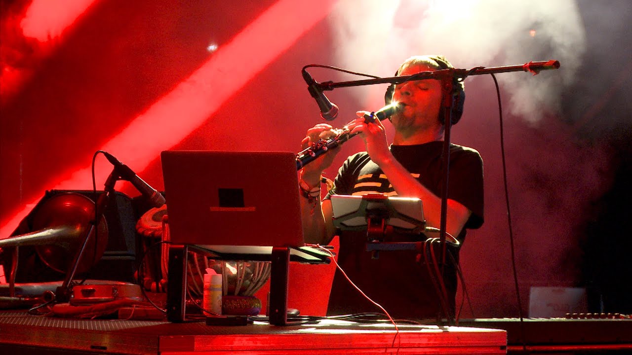 Omnion: Vanamees (live at Colours of Ostrava 2022) - YouTube