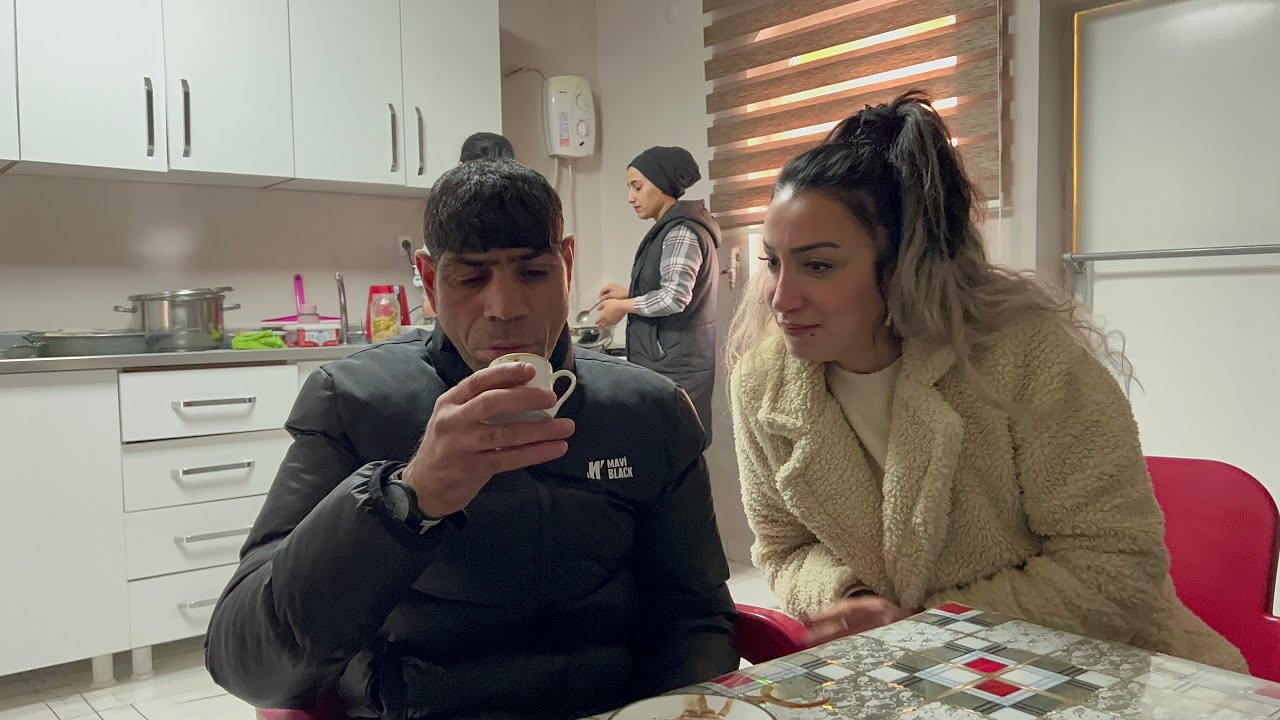 HİKO BABA & NİLÜFER HANİM İYİLİK İYİDİR - YouTube