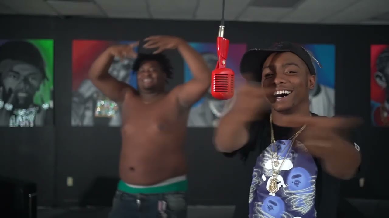 Missouri Rappers LKB Bankroll & Big Chunk "Fugazi" Live Performance ...