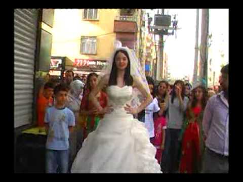 Elif ece uzun mezopotamya moda  tanıtım etkinligi diyarbakır