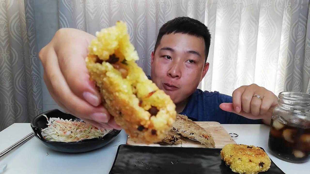 Lee bon su Food / Ăn uống / ASMR / Gà bó xôi và miến chiên / Món ăn ...