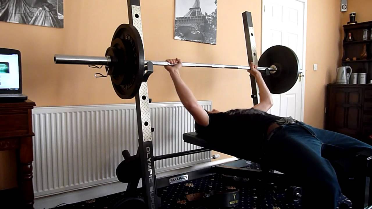 16-year-old-body-builder-bench-pressing-85kg-youtube