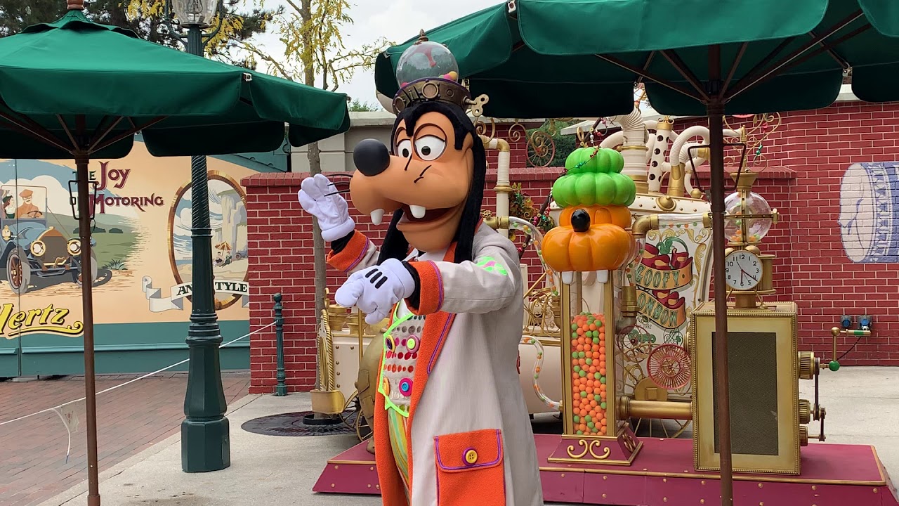 °o° Goofy makes some candies for Halloween - YouTube