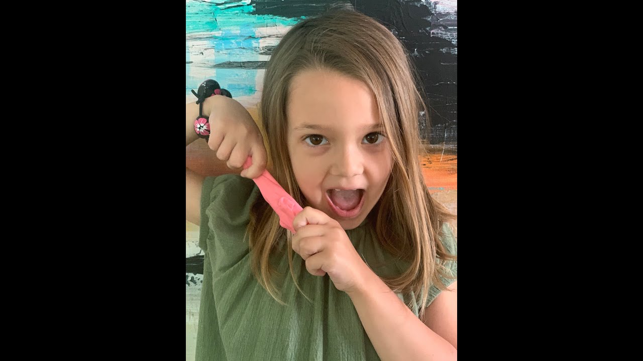 Ruby Making Awesome Slime - YouTube