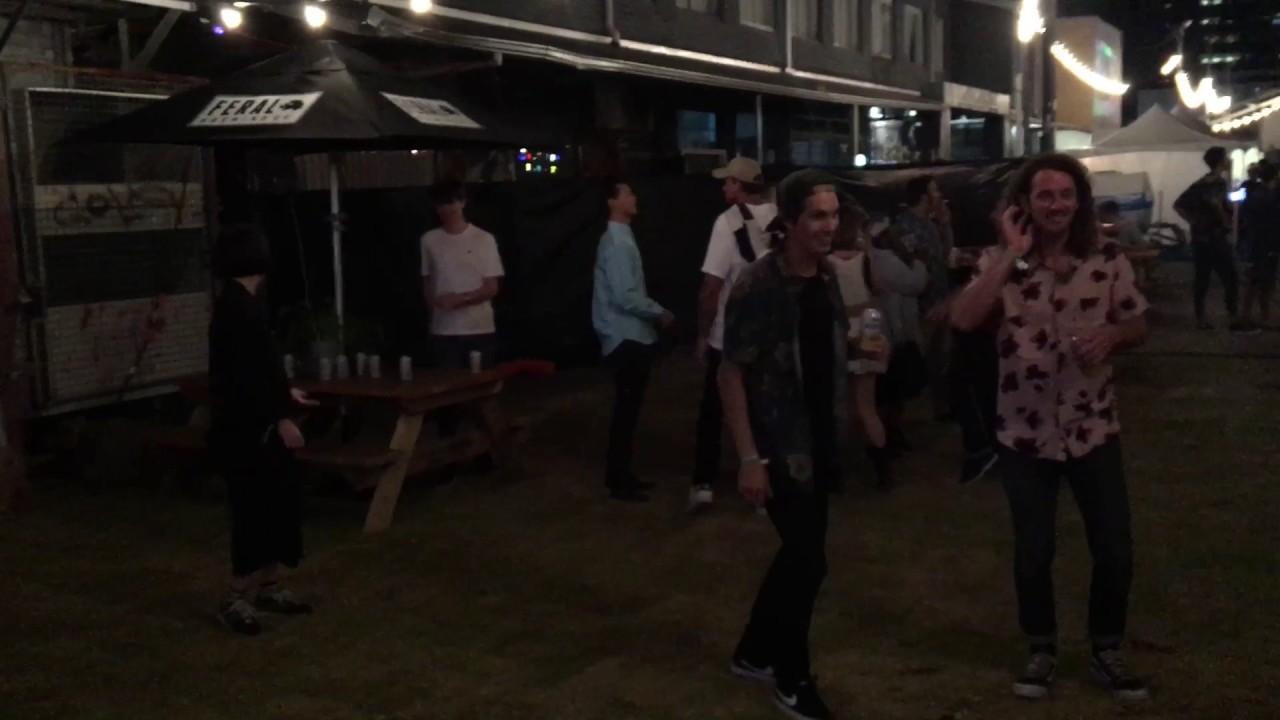 KBI Sound System @ FREEDOM TIME NYE 2016 - Playing Amoul Bayi records ...