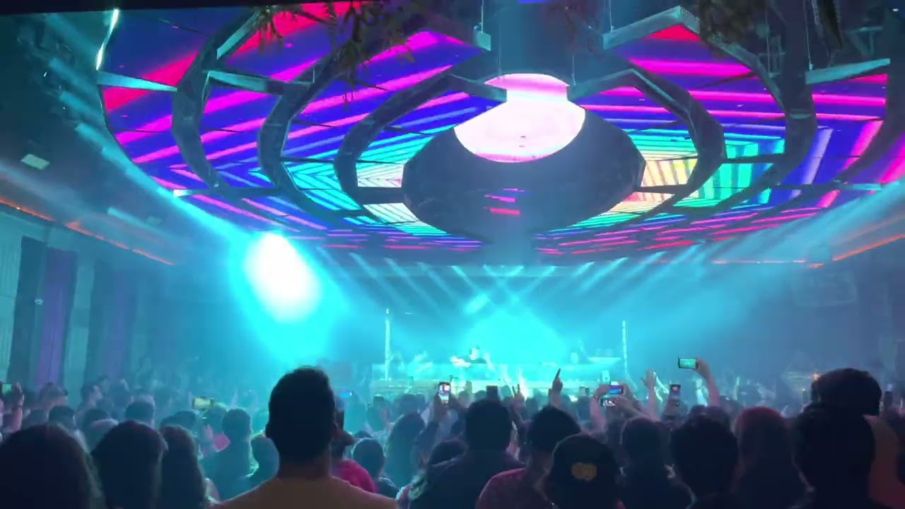 Paul Van Dyk | Off The Record Tour | Layla Masaryk Mexico 2022 - YouTube