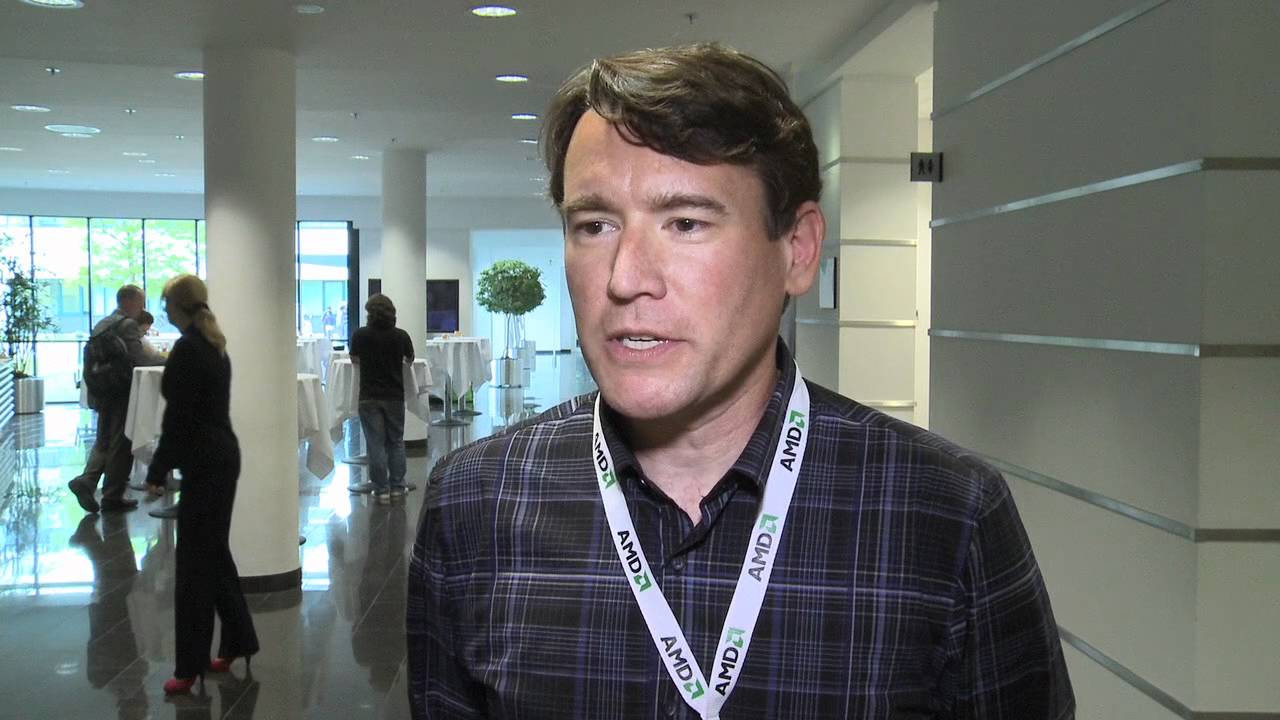 AMD Brings Top Media to GLOBALFOUNDRIES Fab - YouTube