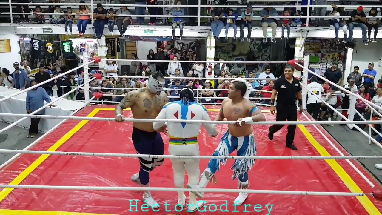Lizmark Jr. & Zumbido vs Máscara Sagrada Jr. & Oriental - YouTube