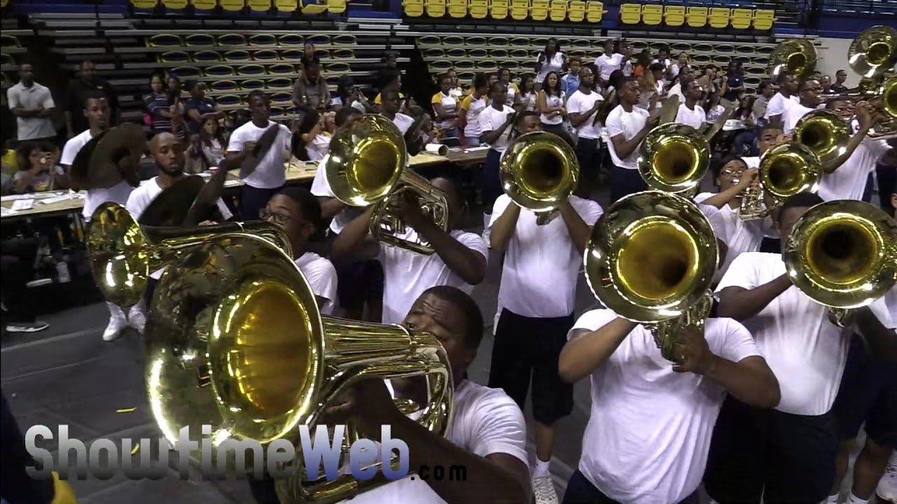 Southern Human Jukebox Marching Band SU Fan Fest 2018 - YouTube