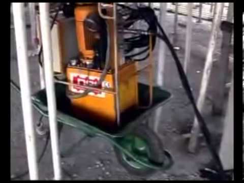 Tensado de cables. Losa postensada - YouTube