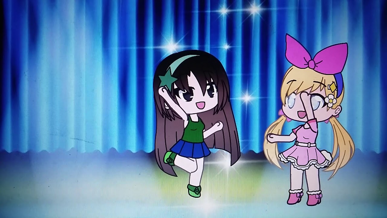 Me and Liz Genie Dancing - YouTube