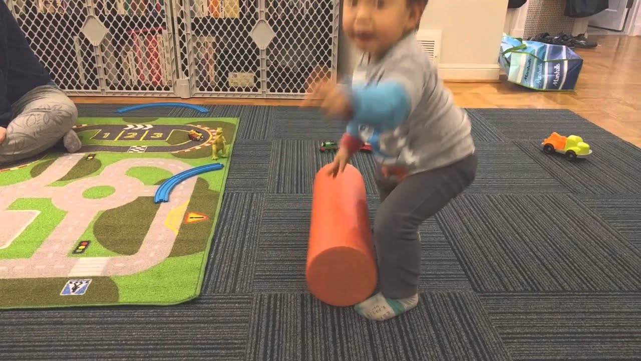 Colin learning how to foam roll 1/9/2016 - YouTube