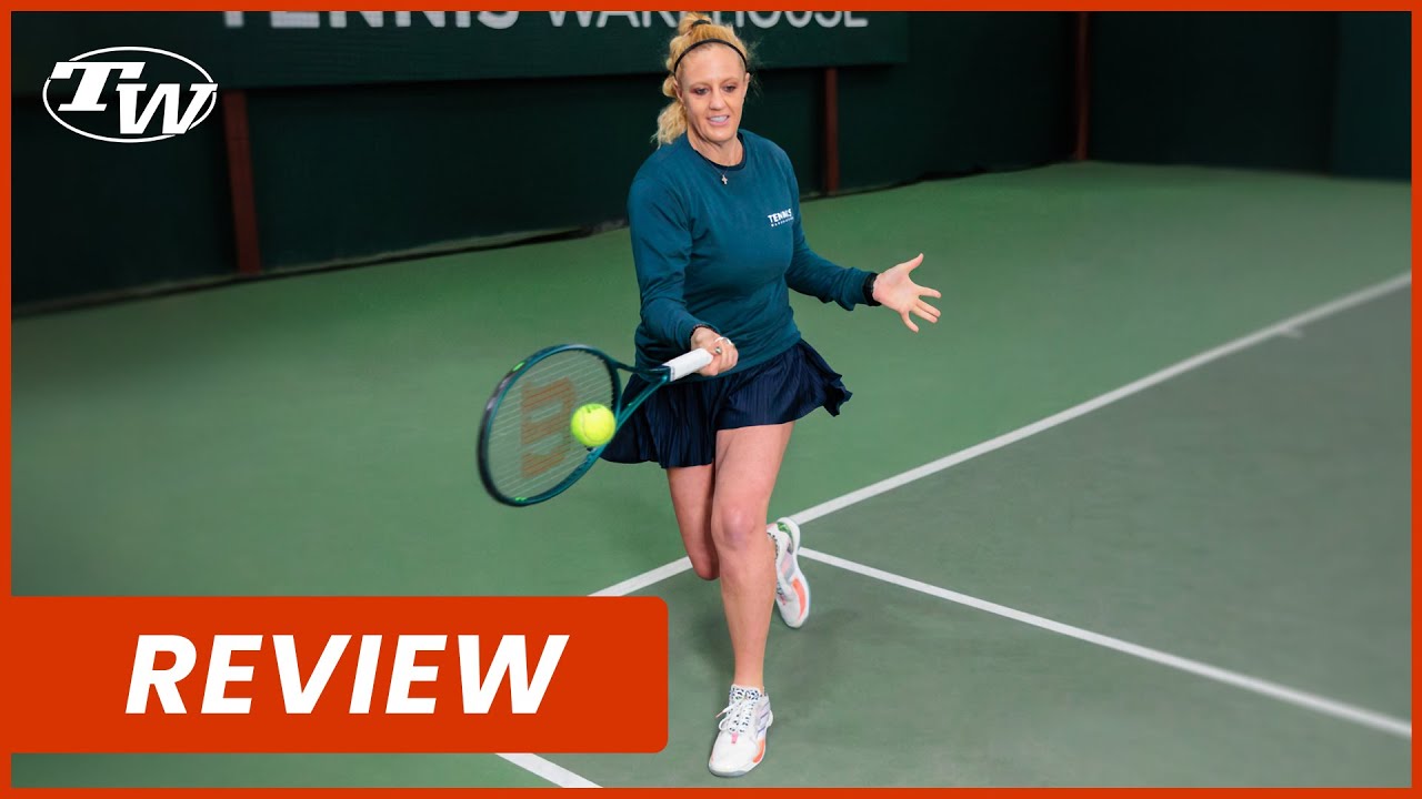 Wilson Blade 98 18x20 v9 tennis racquet review: stability, control ...