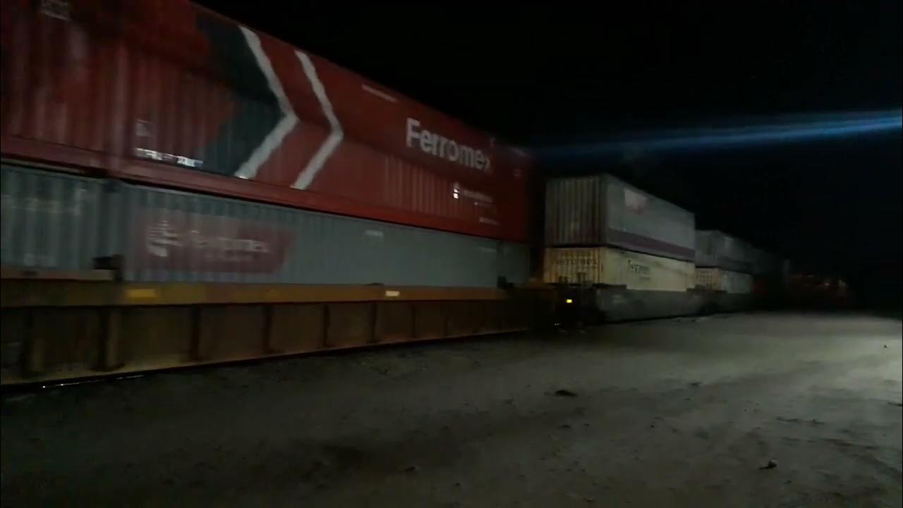 Felicidades Balu !!! .. FXE 4512 ... intermodal ... calle primera ..crucero lala... 11 oct 2022 ...