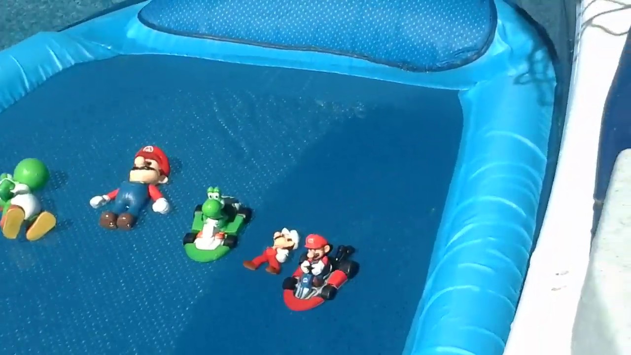 Mario and Luigi go swimming [Mario plush] - YouTube