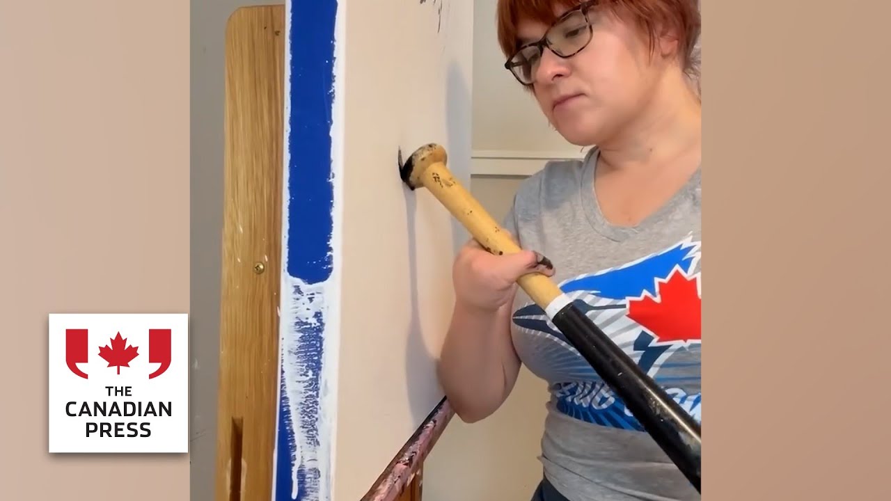 Artist uses baseball bats and balls to create paintings of Blue Jays ...