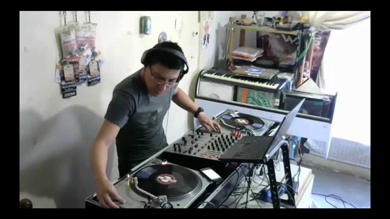 Hard House 90's DJ Venny Mezclando en vivo en Hard House Junkies 12-08 ...