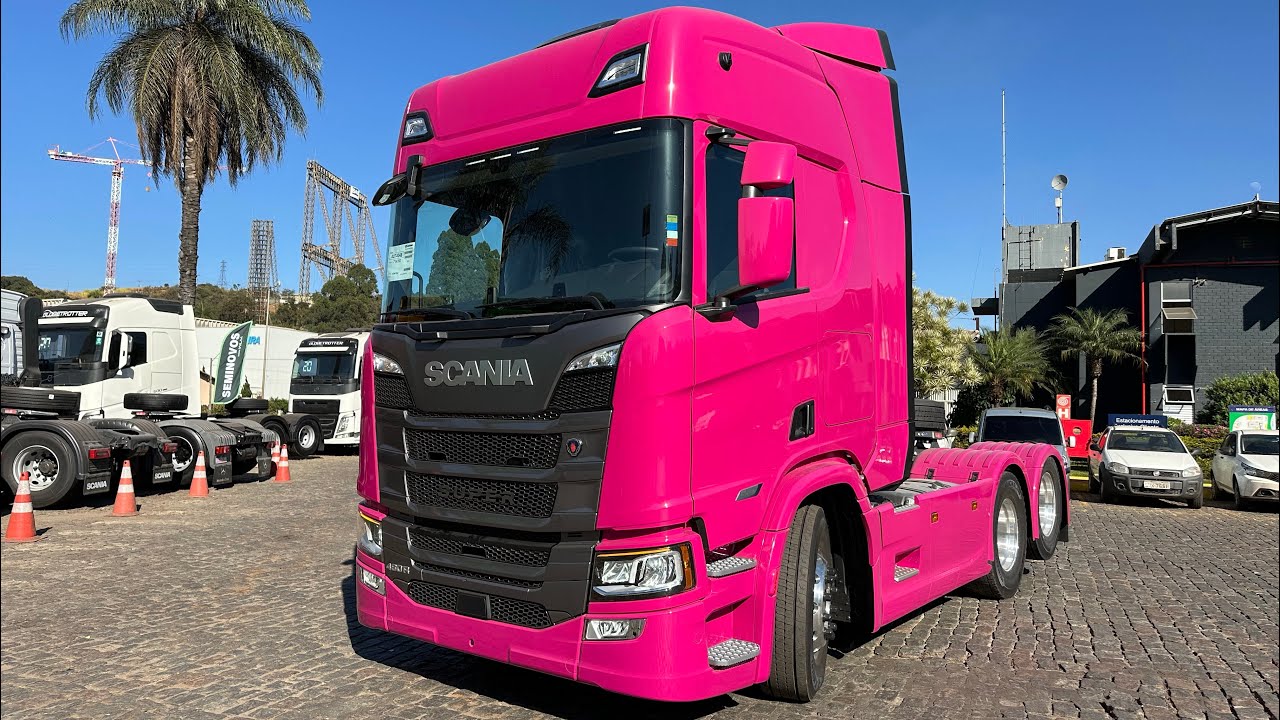 VEJA COMO FOI MONTADO ESTE SCANIA SUPER NA COR ROSA!!! - YouTube