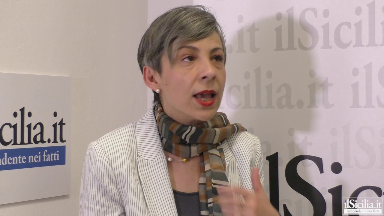 Intervista a Daniela Guarneri - Revive - YouTube
