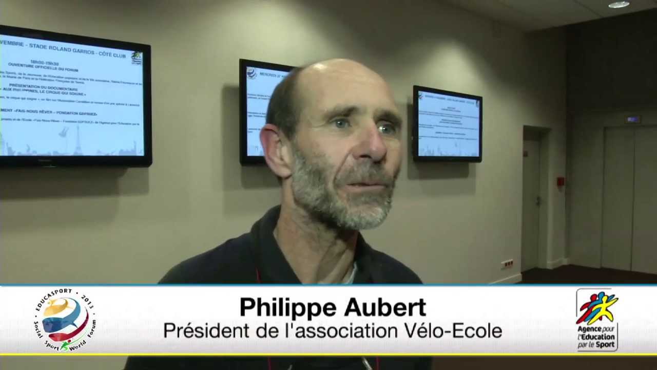 Interview de Philippe Aubert (Association Vélo-Ecole- lors du Forum ...