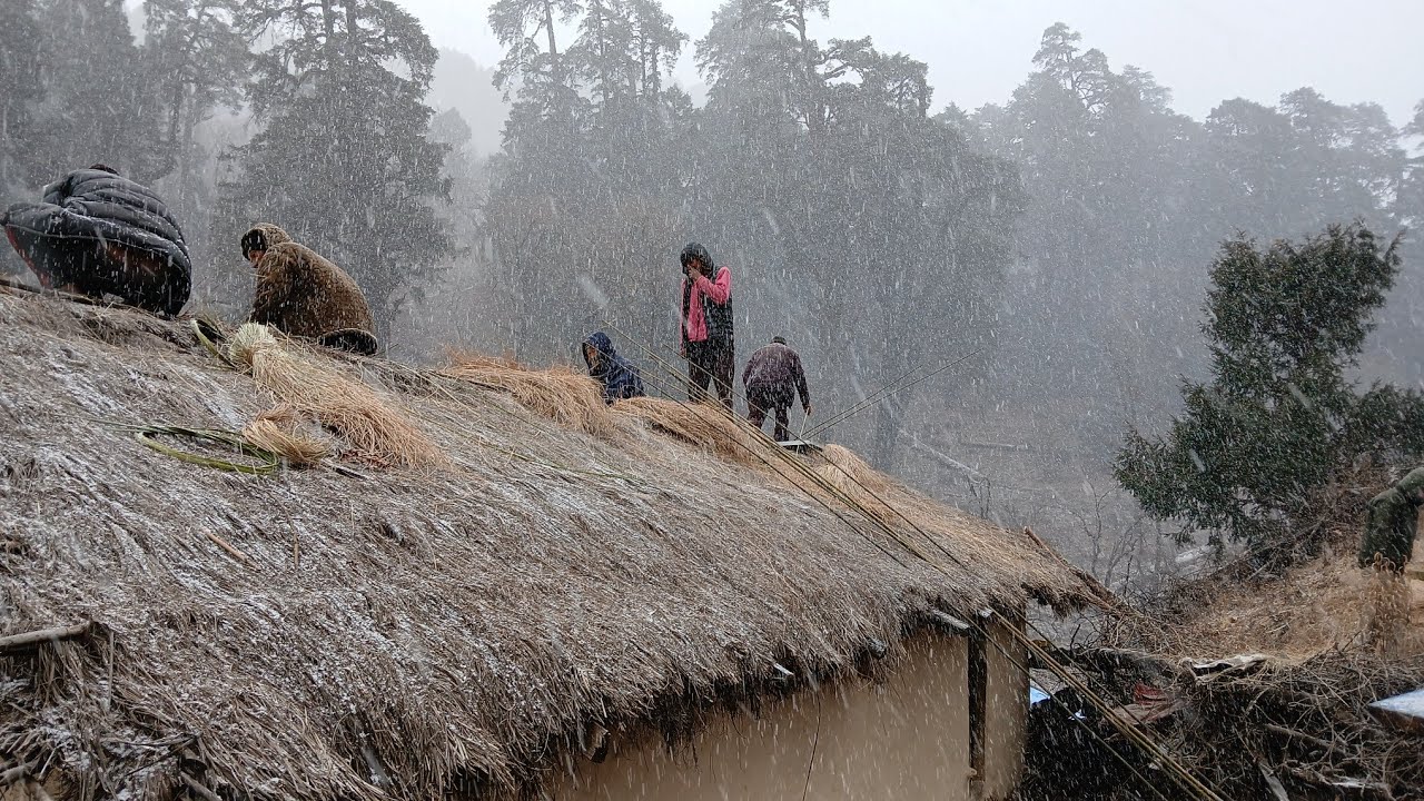Best Life In Mountain Village During Winter Daily Activity Of Remote ...