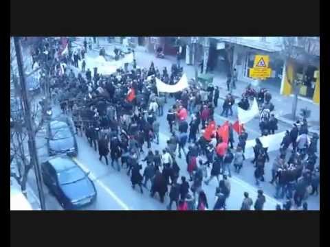 Ο Τζιμης Πανουσης περι Κνιτων - YouTube