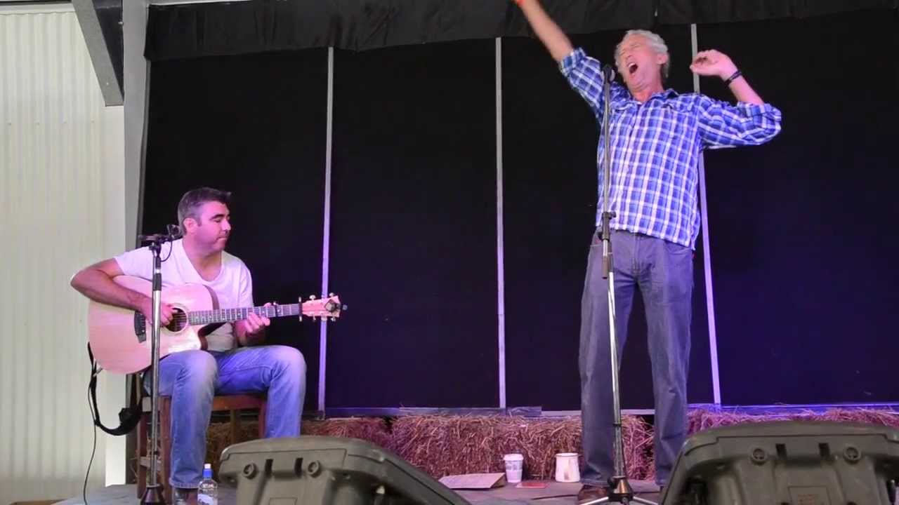 Irish Joe Lynch @ Maleny Music Weekend 2013 - YouTube