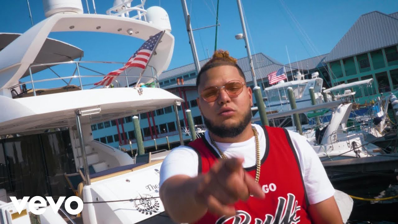 Danny play - Tu danny play - YouTube Music