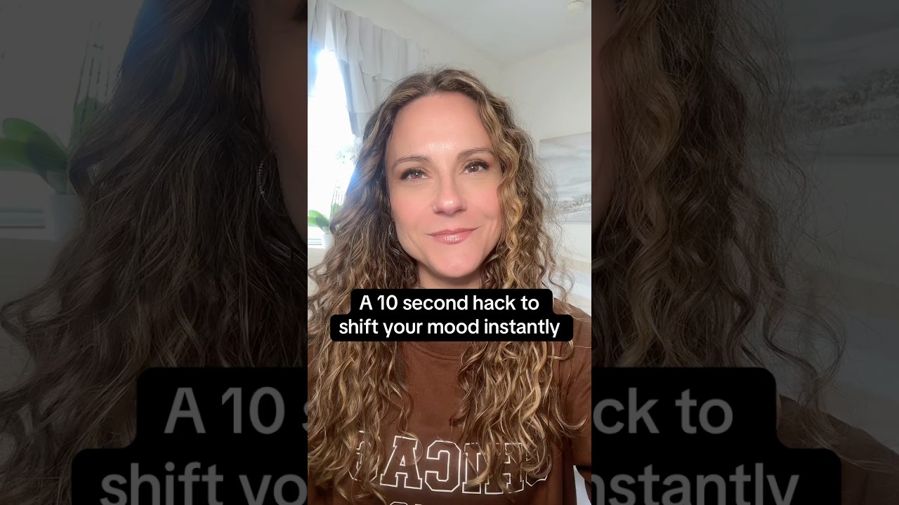 A 10 second hack to shift your mood instantly - YouTube