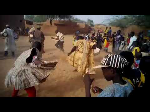 Danse traditionnelle du niger \