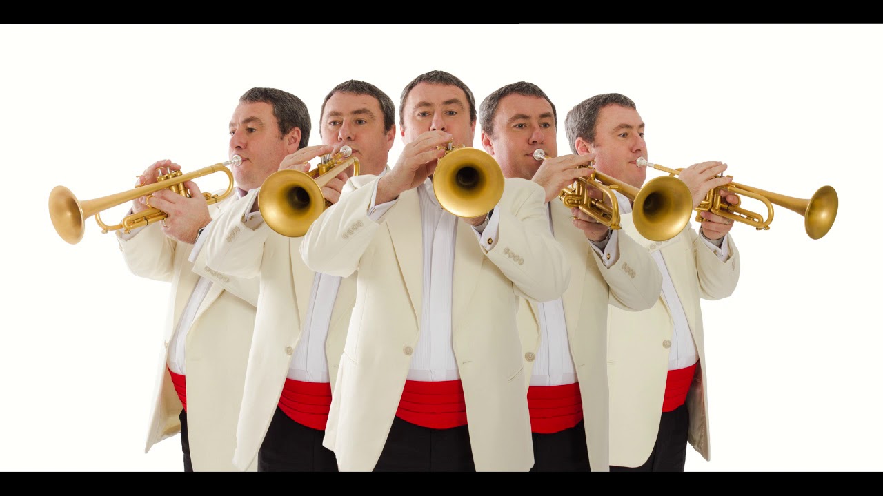 Fanfare Royale performed by Andrew Jones (Music for You) - YouTube