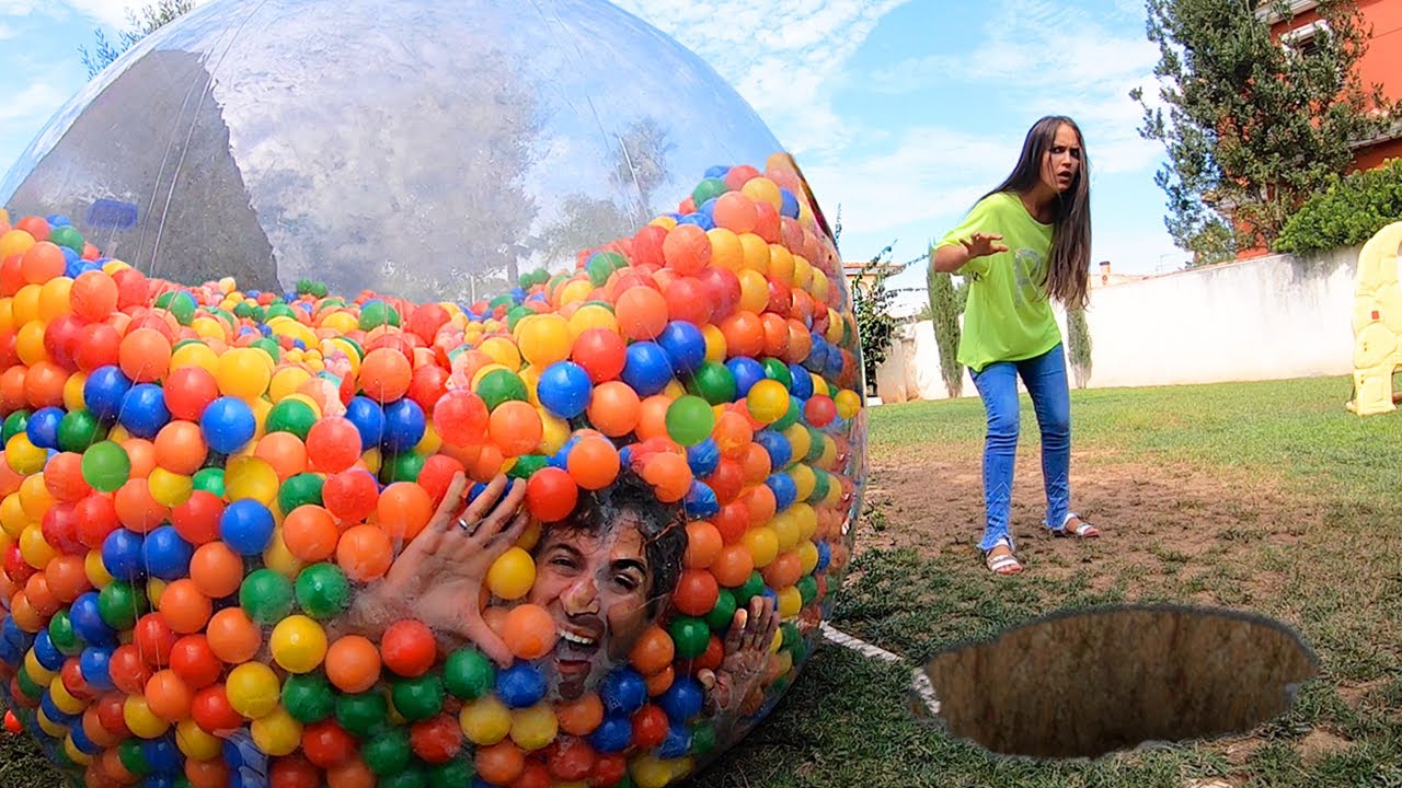 We play the Hide and Seek Challenge and the winner get 1000 dollars ...