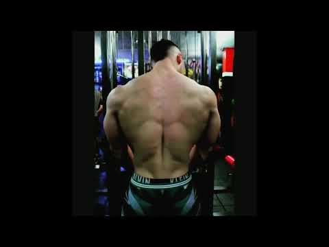 Big Biceps training!  Hulk Bodybuilder Growing Massive Back & Chest. Try this Trainer! @dannysegur