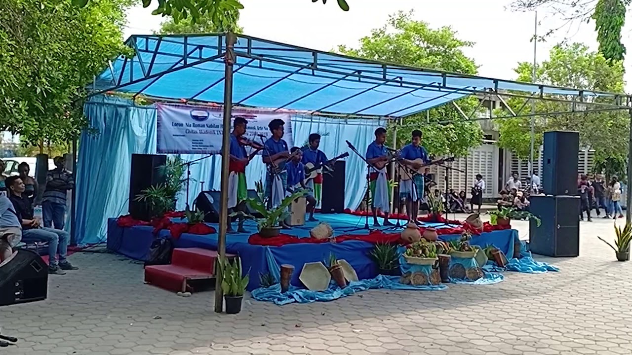 Valsa Manatuto. Banda Kore Metan FECT-UNTL - YouTube