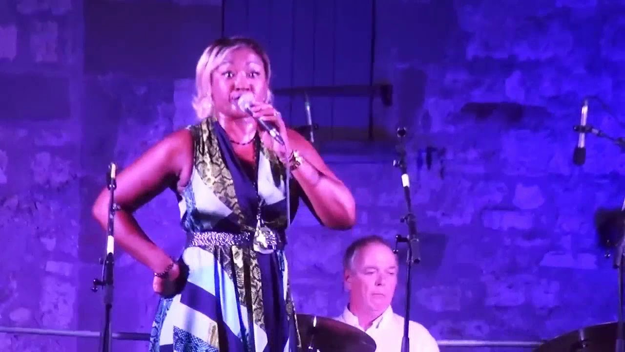Saveurs du Sud et Denise GORDON : "Mardi Gras in New Orleans" - YouTube